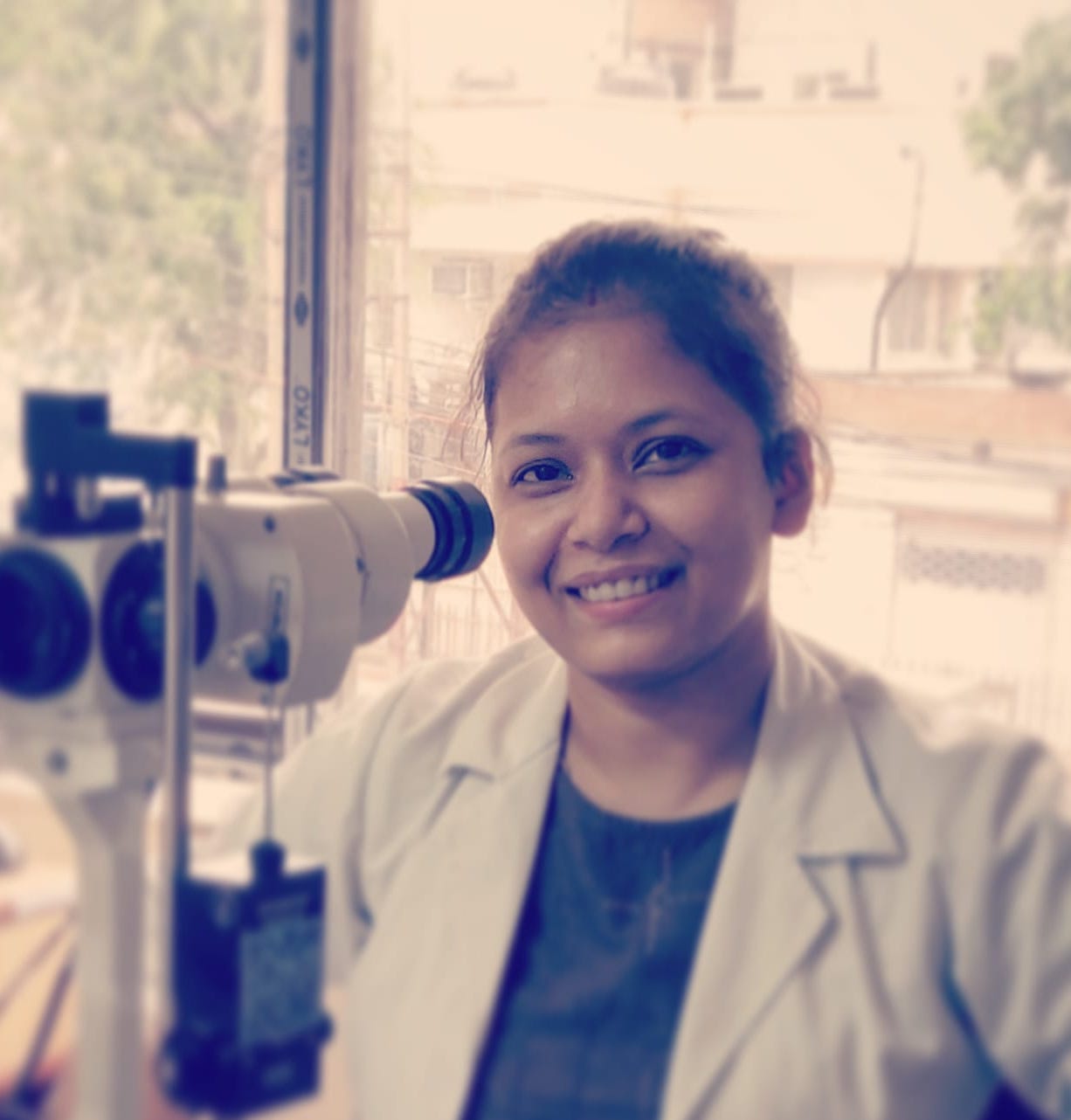 Top Eye Specialist in Kolkata | Expert Vision Care Center